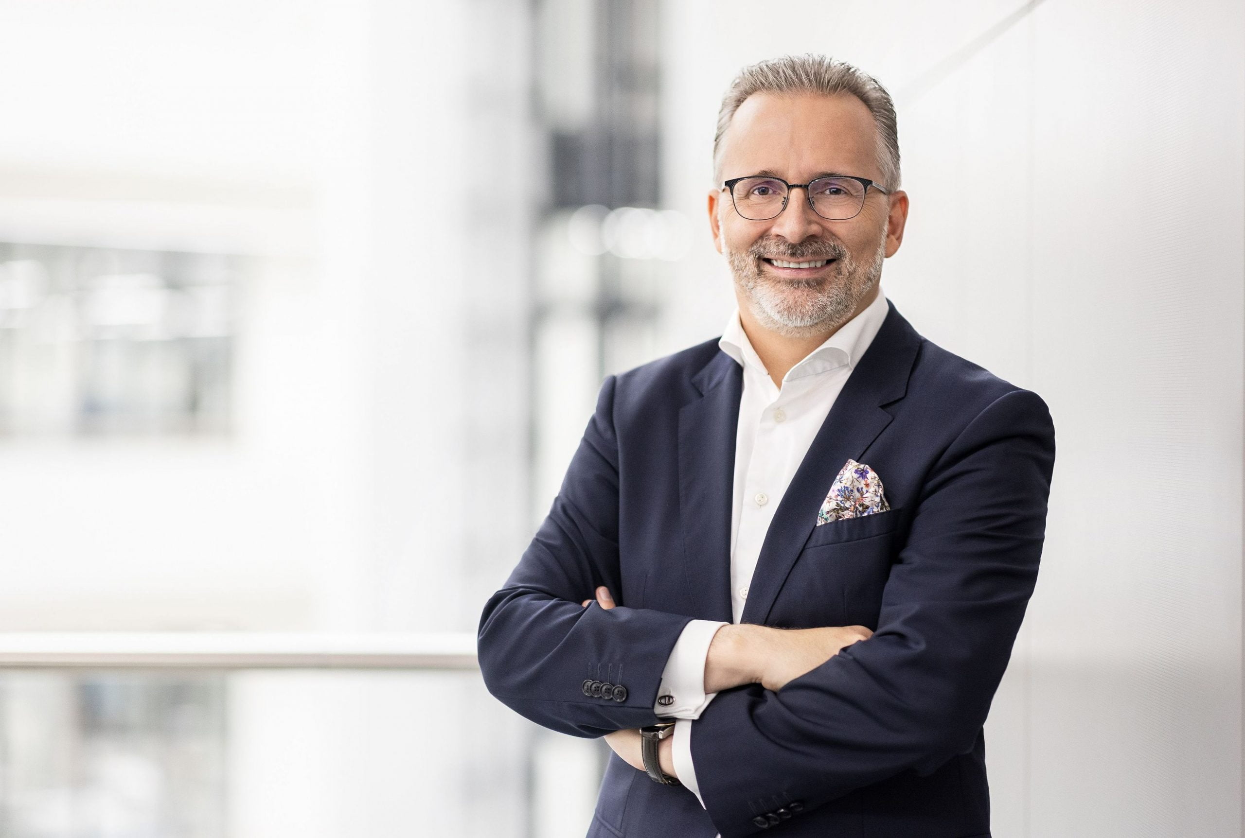 Henkel successfully maintains growth momentum with double-digit sales ...
