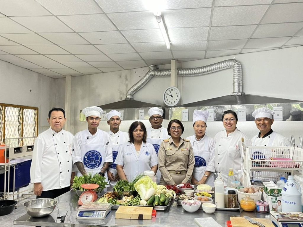 สพร.42 หนองคาย เข้าสังเกตุการณ์ศูนย์ทดสอบมาตรฐานฝีมือแรงงาน ทดสอบ ...